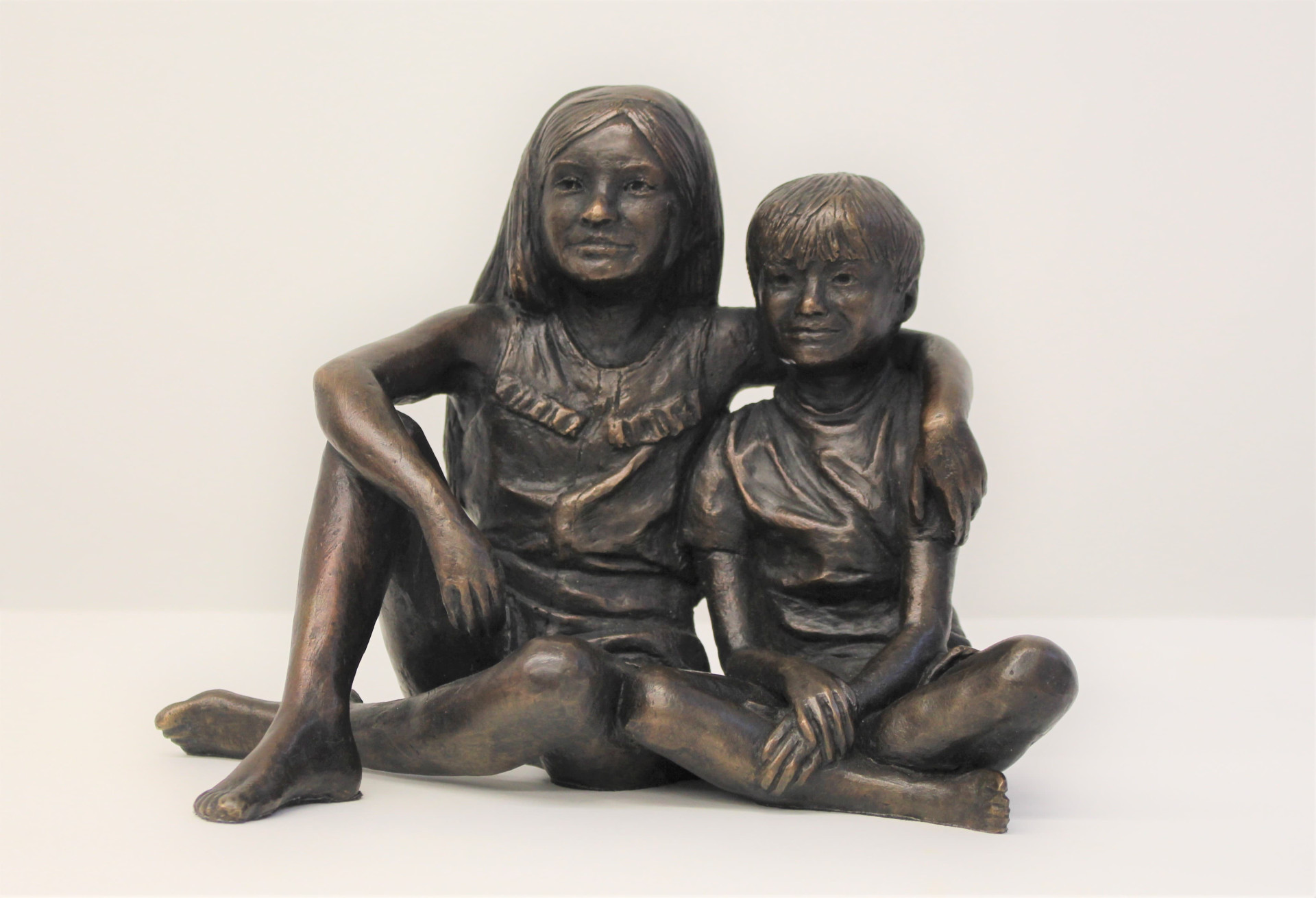Brother and Sister bronze sculpture | Hannah Stewart Sculpture